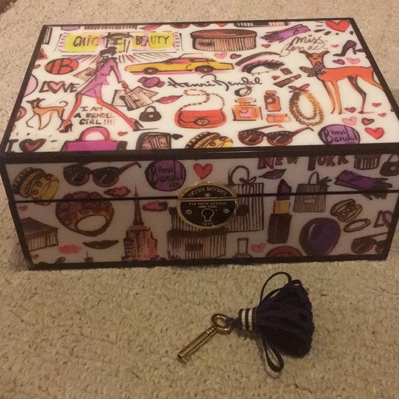Henri Bendel Jewelry Box - munimoro.gob.pe